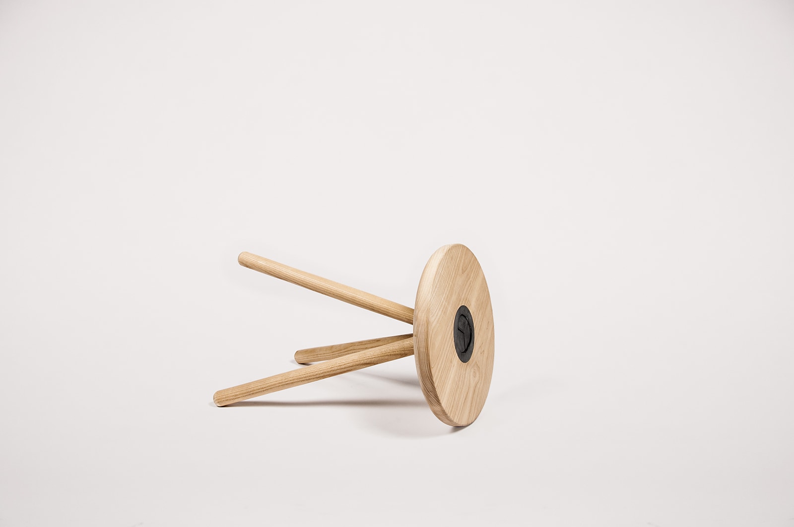 Leibal — Screw Stool