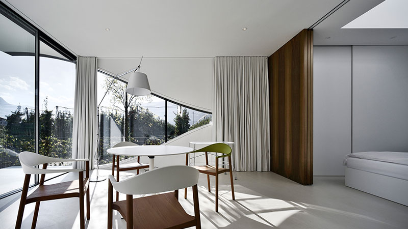 Leibal — Mirror Houses