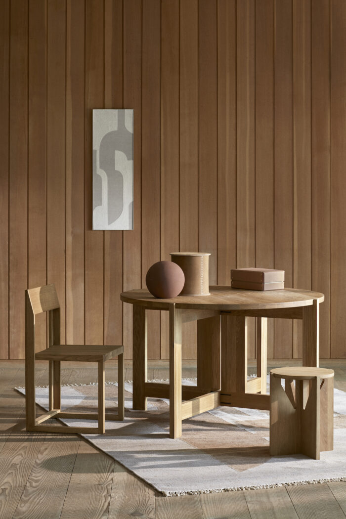 Leibal — Outline Chair