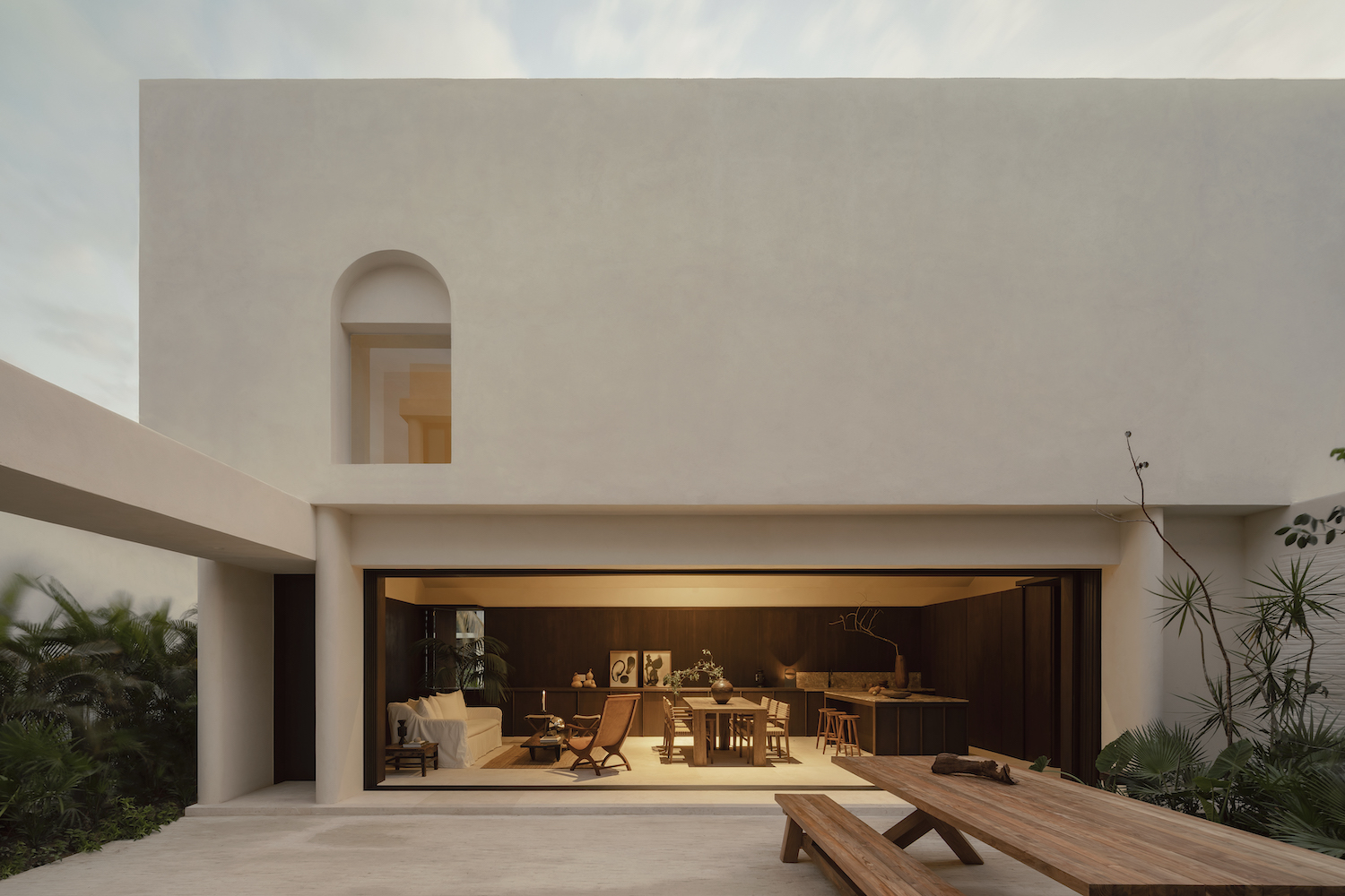 Leibal — House Los Tigres