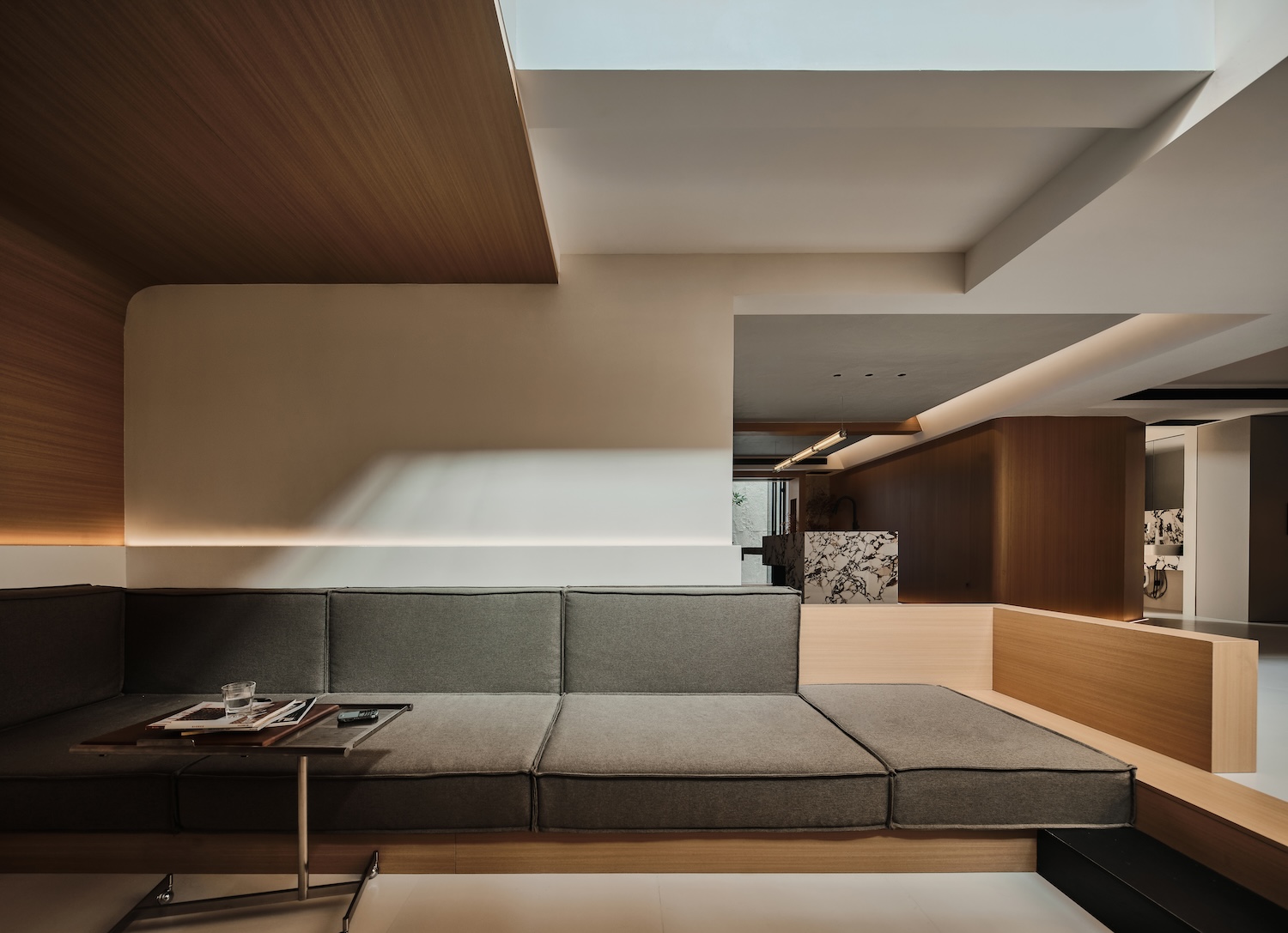 Leibal — Home Below