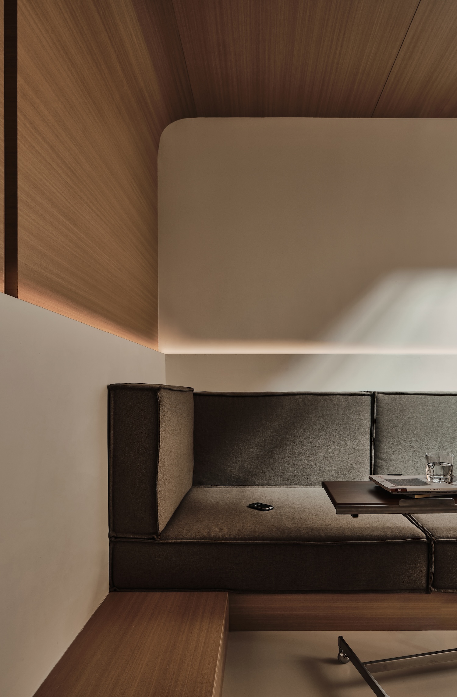 Leibal — Home Below