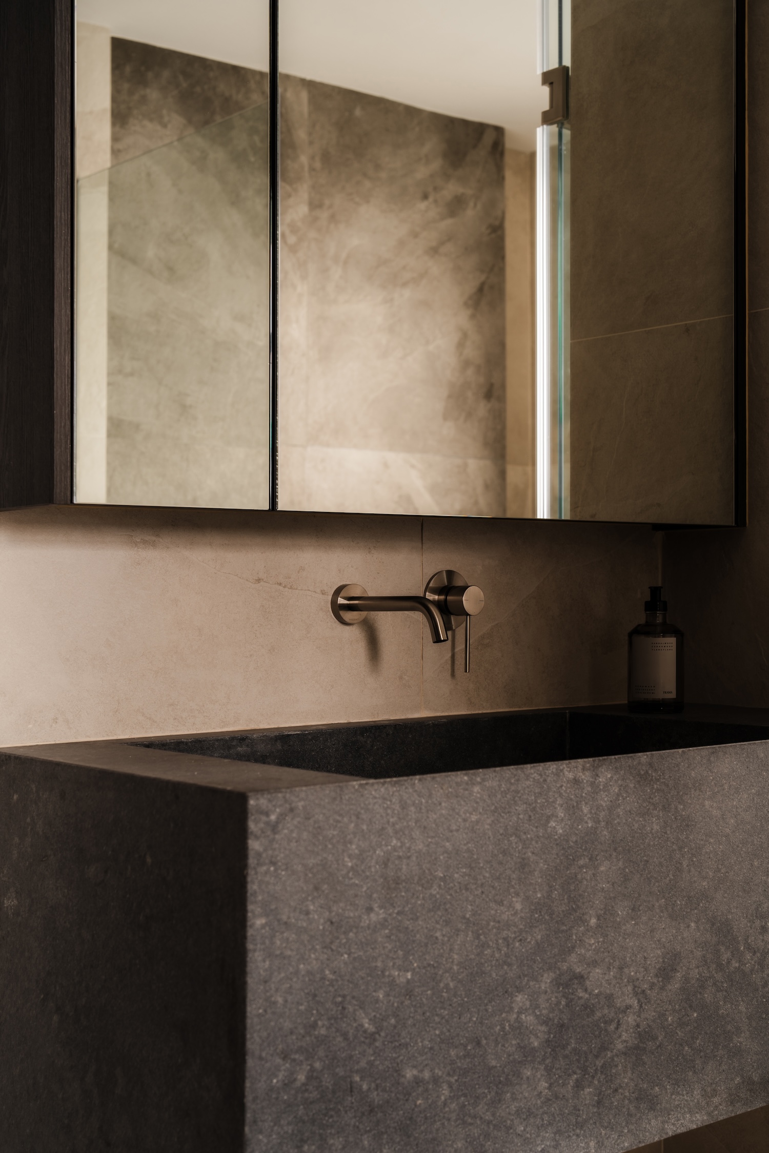 Leibal — Casa Fluida