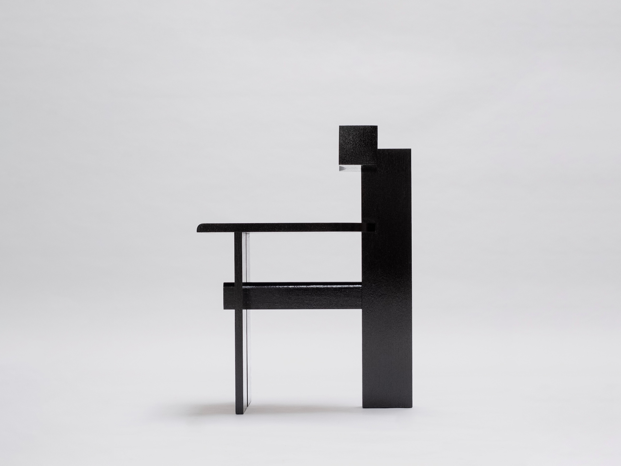 Leibal — Chaise n°4