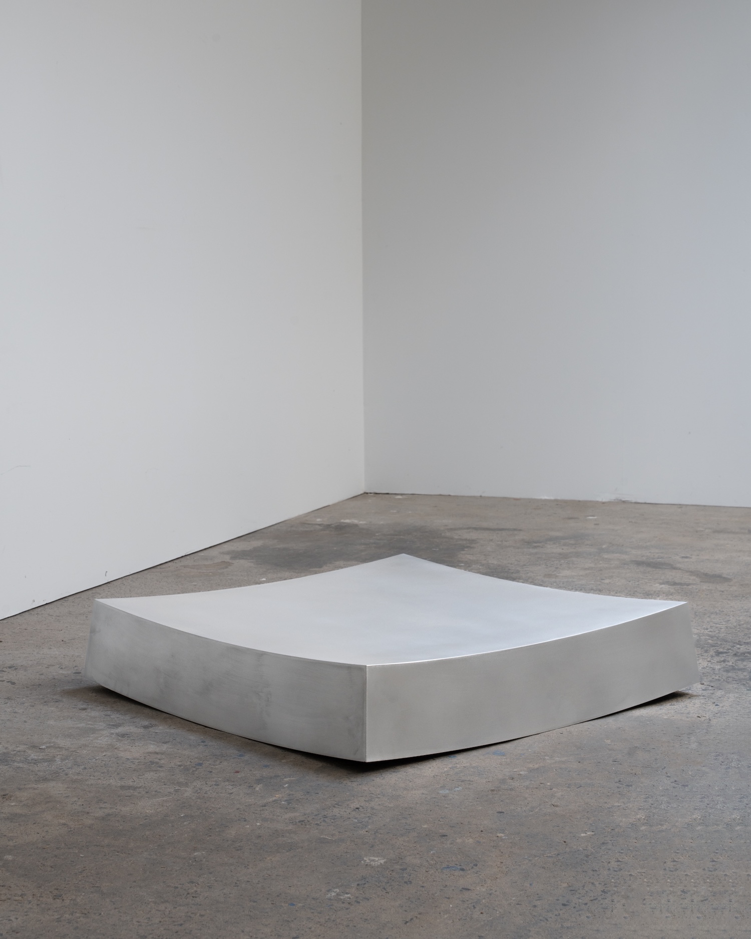 Leibal — Curved Low Table