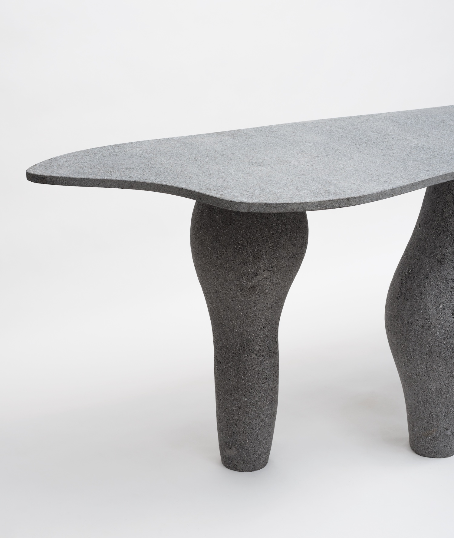 Leibal — Altar Console