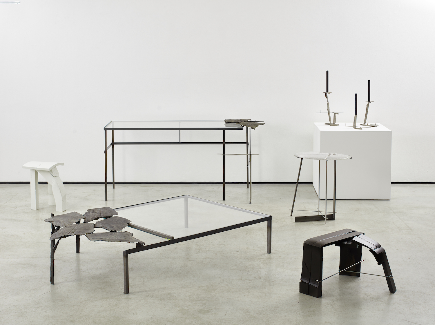 Leibal — Held Absence