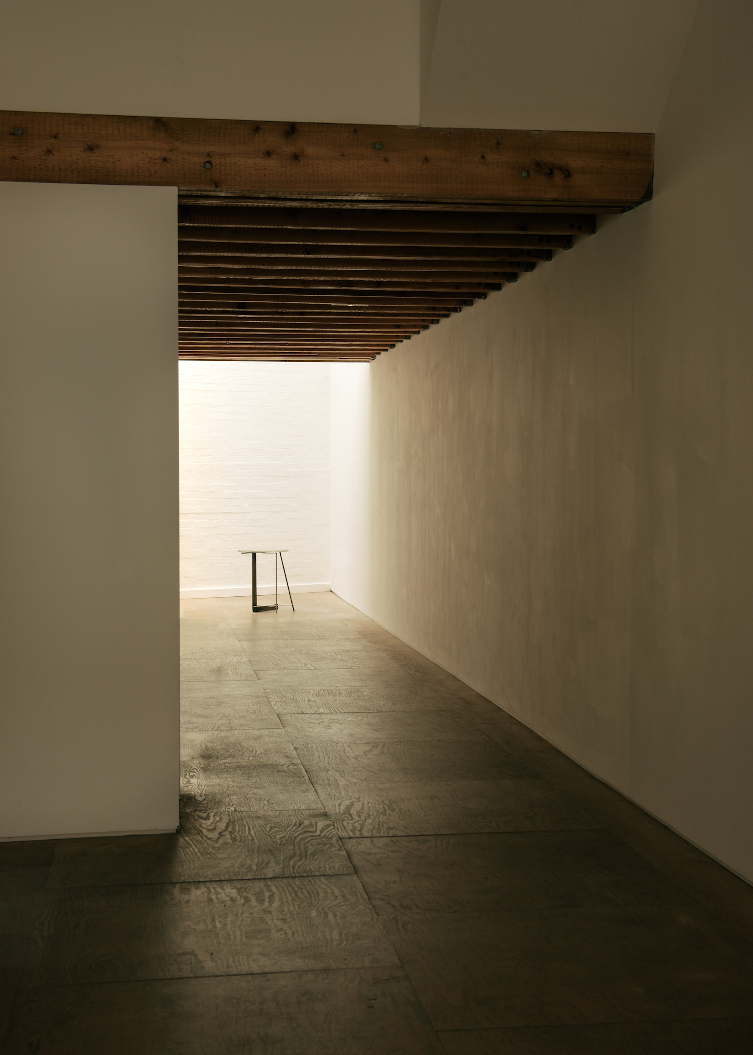 Leibal — Held Absence