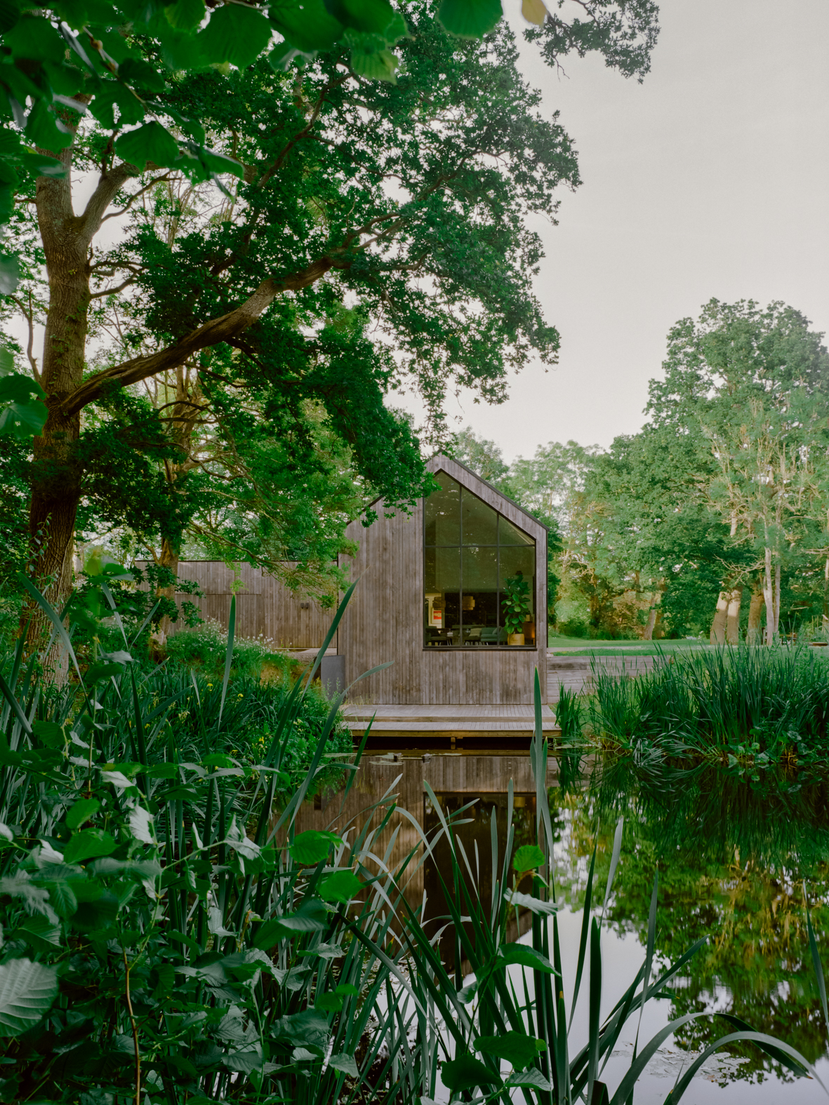 Leibal — Twisted House