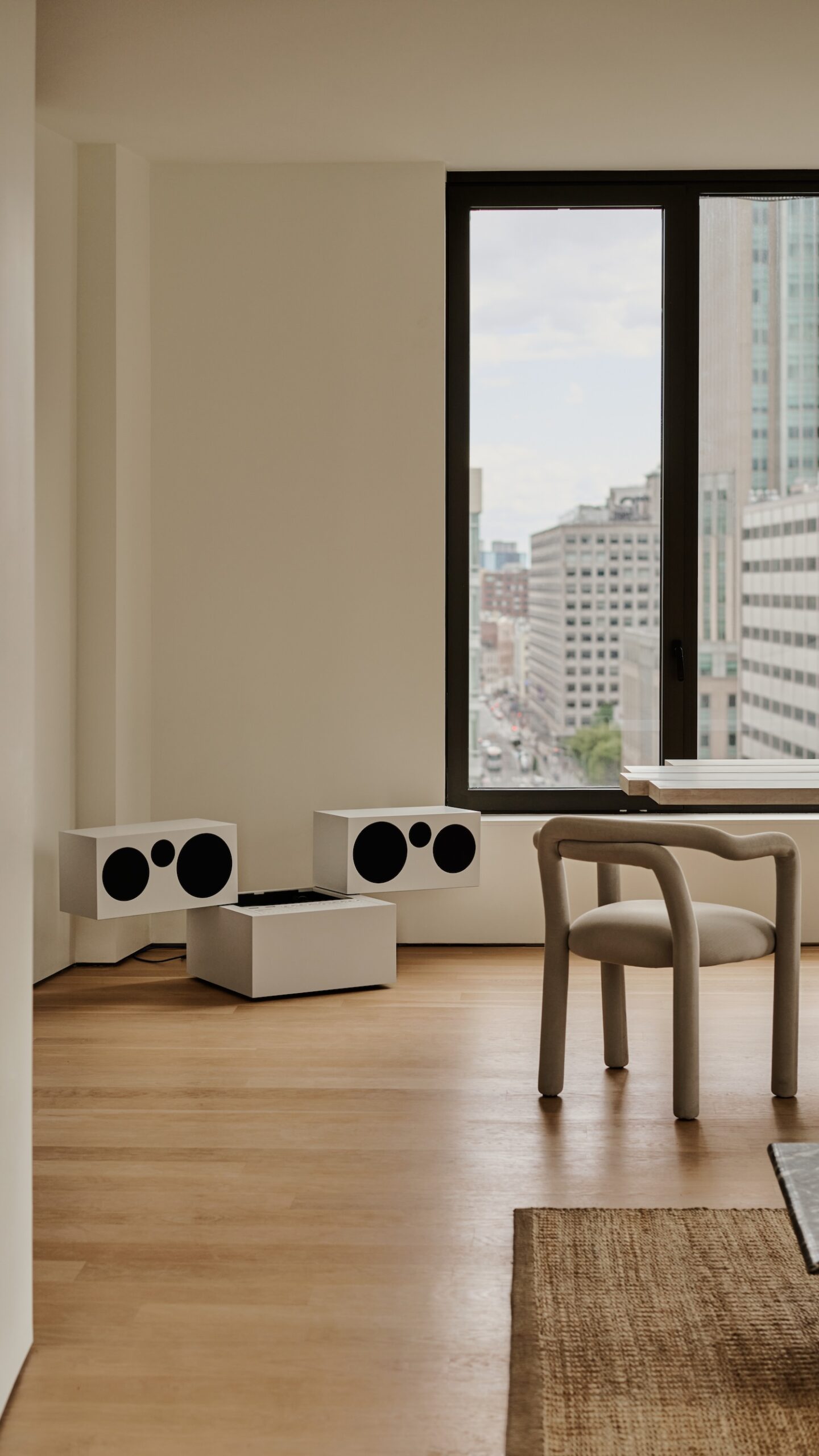 Leibal — Nine Chapel