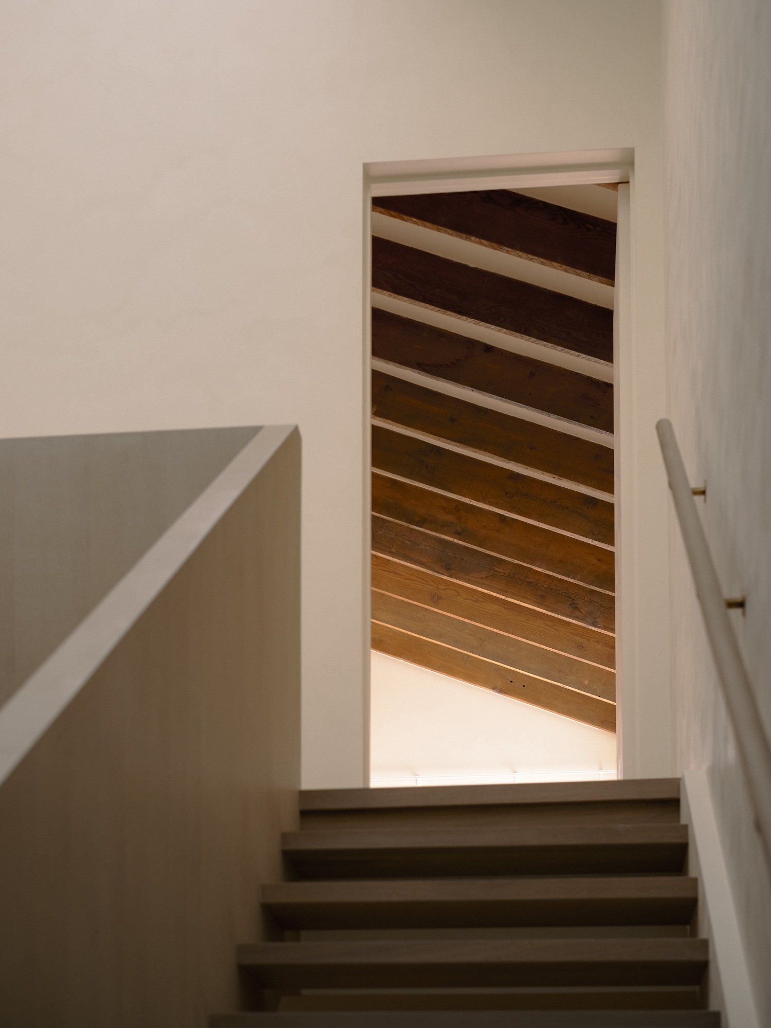 Leibal — Junction Semi