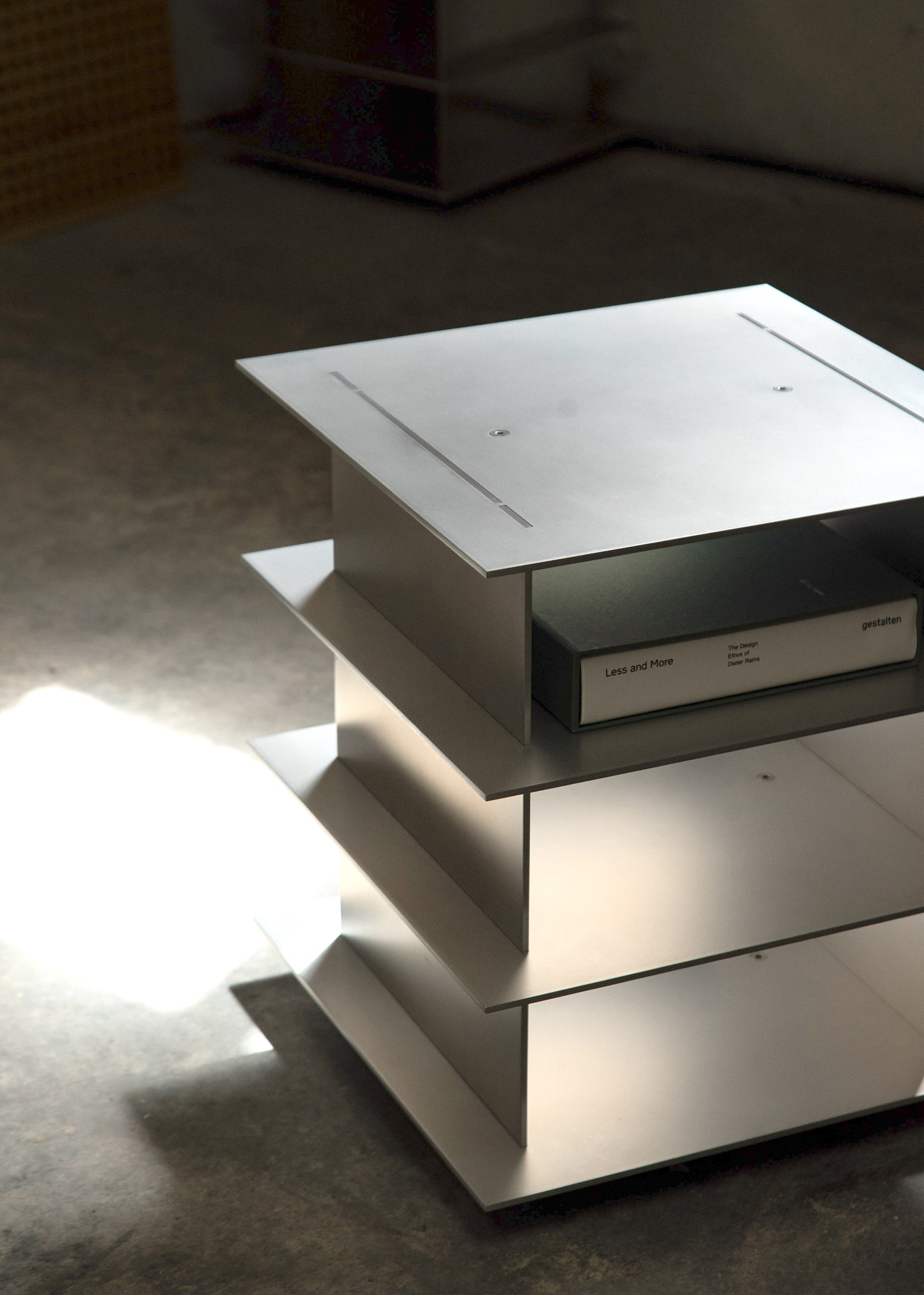 Leibal — side_table