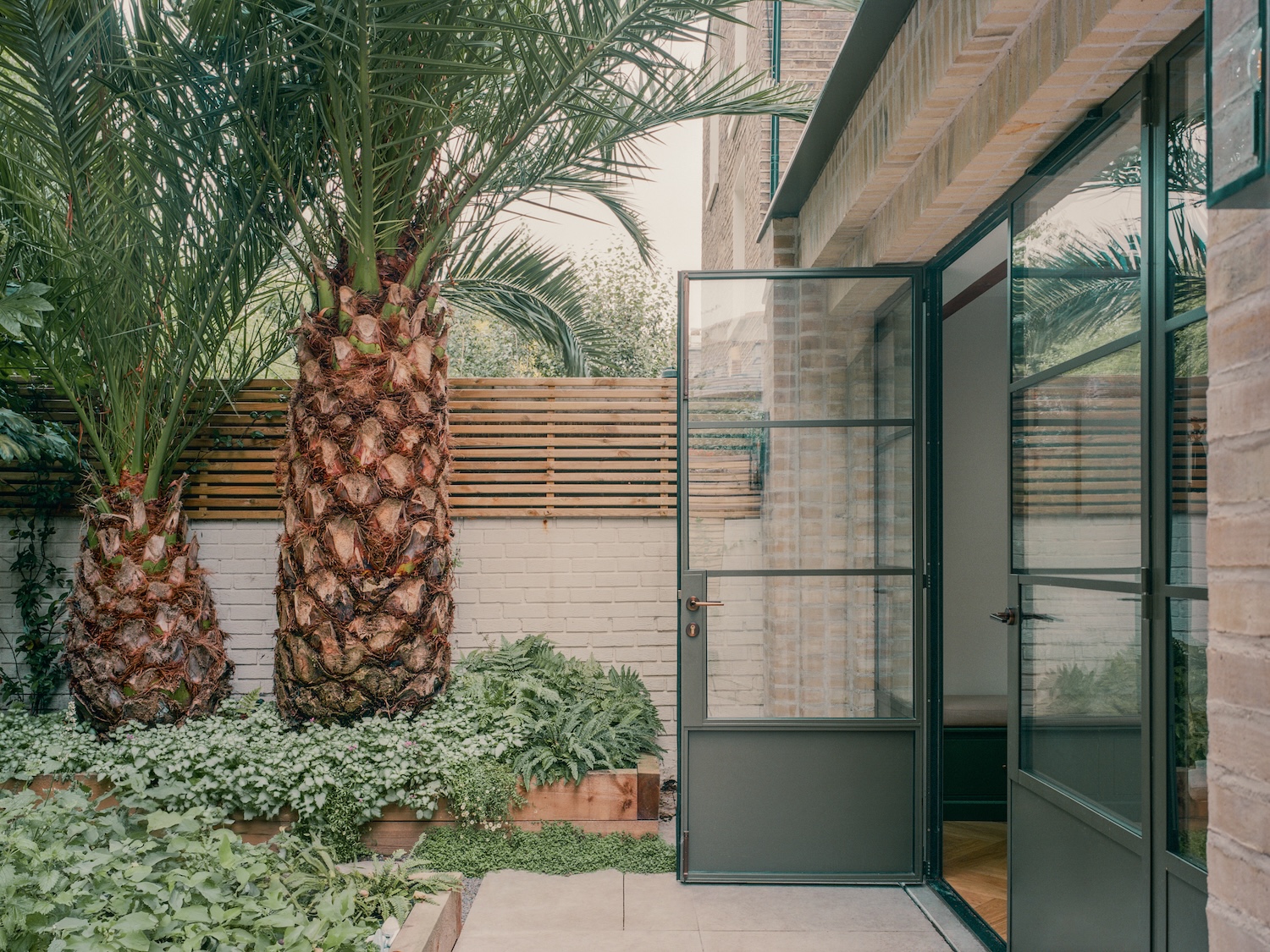 Leibal — Threshold House