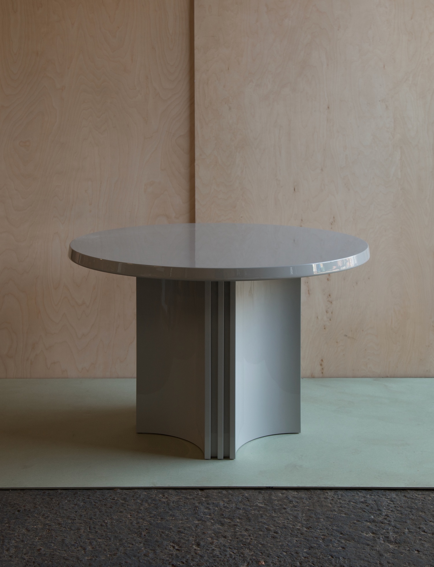 Leibal — Column Table